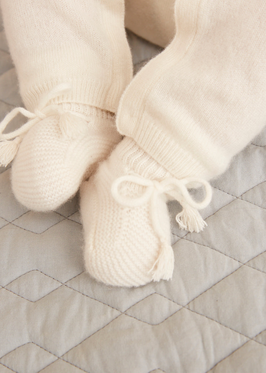The Cream Noah Cashmere Baby Booties – J&Josh